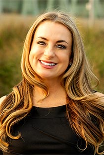 Liz Doyle | Overland Park, KS Home Loan Advisor | First Bank