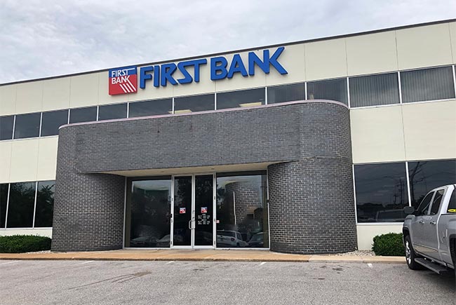 St. Louis Missouri Bank | Accounts | Loans | First Bank