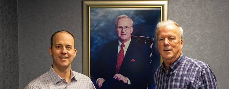 Center for Family-Owned Businesses | MO, IL, CA Bank | First Bank